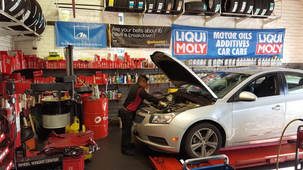 Hamilton's Automotive